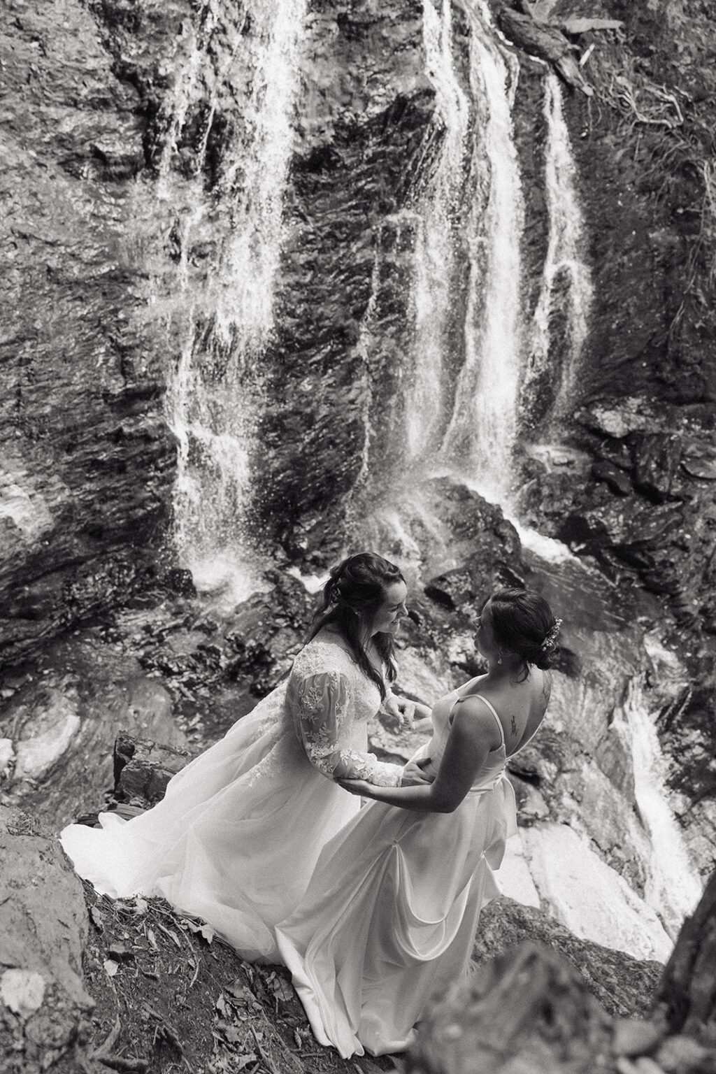 How to Elope in Stowe, Vermont: A Romantic Mountain Escape All Year ...