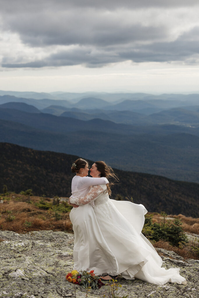 Where to Get Married in New Hampshire: Beach, Mountains…or Both ...