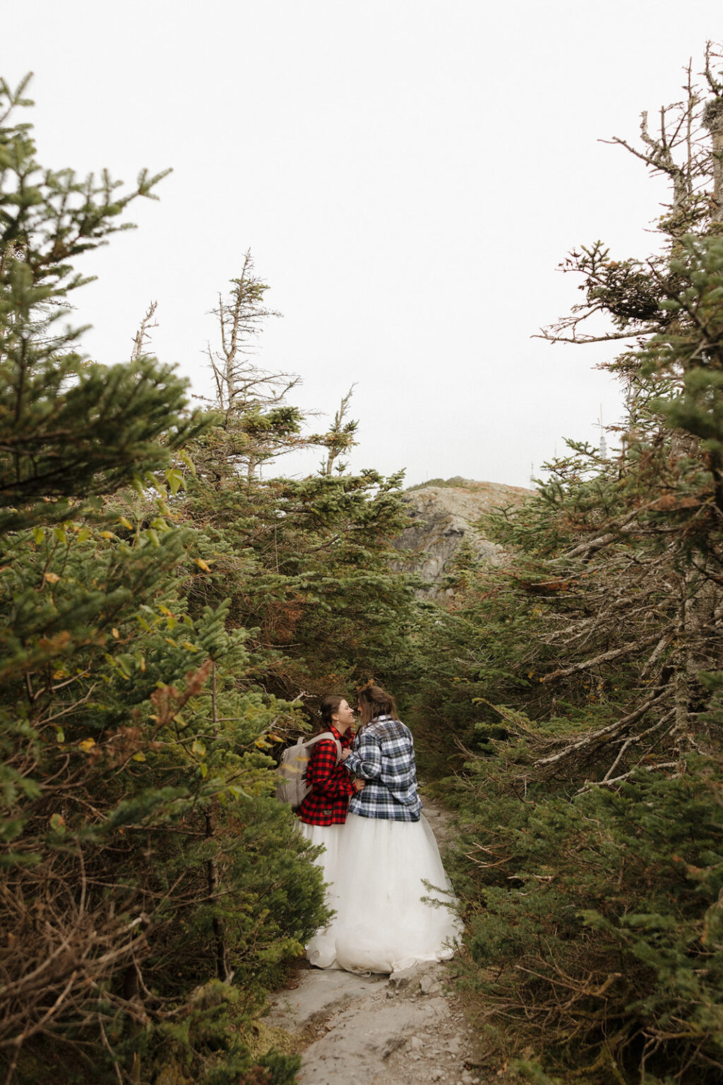 How to Elope in Stowe, Vermont: A Romantic Mountain Escape All Year ...